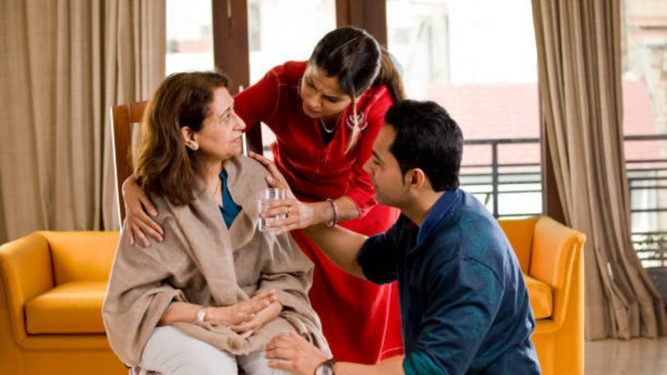 5 Smart Ways of Taking Care of Mom at Home
